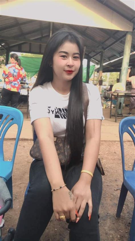 แอบมองพวกเธออยู่นะ On Twitter พี่สาวผมน่ากะแทกปะครับ อวบมากพี่ พี่สุด