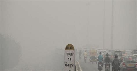 Delhi Ncr Pollution दिल्ली Ncr में सांसों का आपातकाल जारी गंभीर स्तर