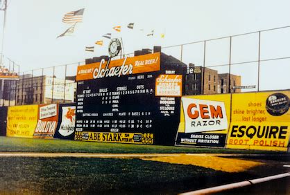 Baseball Outfield Wall Mlb Outfield Walls Ranked Ebjs
