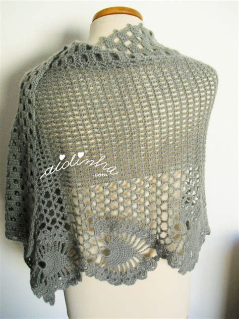 Estola De Crochet Em Lã Cinza Escuro