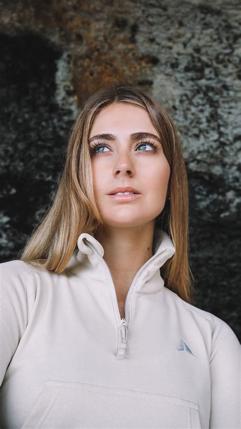 Aora Athletics Aoraathletics • Instagram Photos And Videos