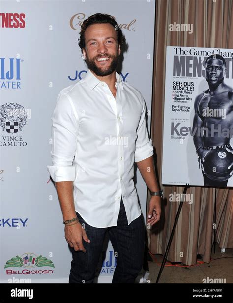 Kyle Schmid Sendo Humano Exclusive Interview With A Vampire Kyle