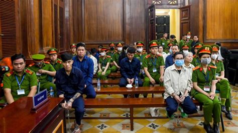 តុលាការ វៀតណាម កាត់ទោស ប្រហារ ជីវិត មនុស្ស ២៧ នាក់ ពី បទ ជួញដូរ គ្រឿងញៀន