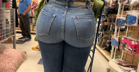 Phat Bubble Perfect Round Ass In Jeans Not Oc Ass Forum