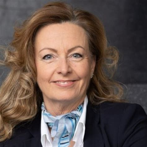 Simone Scherer Interim And Project Manager Stepup Schweiz Gmbh Xing