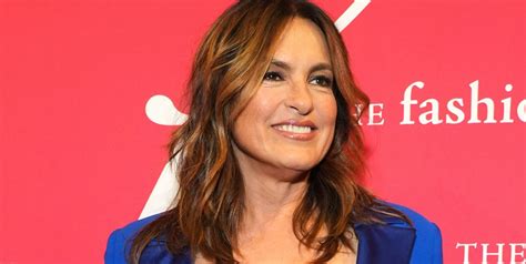 Mariska Hargitay Stuns Law And Order Svu Fans With Jaw Dropping Bra Inspired Outfit