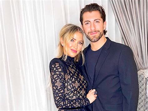 Kaitlyn Bristowe Engagement Ring See Kaitlyn Bristowe S Engagement