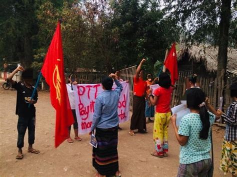 အားမာန်သစ် လူထု သပိတ်စစ်ကြောင်းက Ptt တံဆိပ်ပါ ကုန်ပစ္စည်းများ မသုံးစ