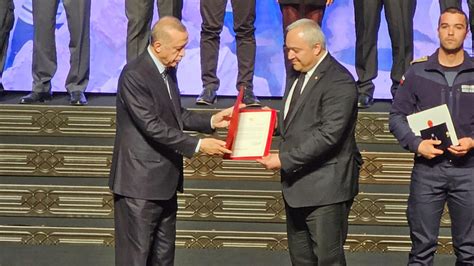 Реджеп Ердоган връчи почетна грамота на министър Демерджиев Новини бг