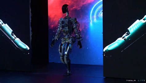 外汇交易员 On Twitter 特斯拉在ai Day展示最新的人形机器人擎天柱optimus原型机。