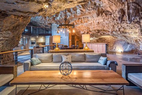 Ancien Refuge Anti Aérien Cette Grotte Est Devenue Une Habitation