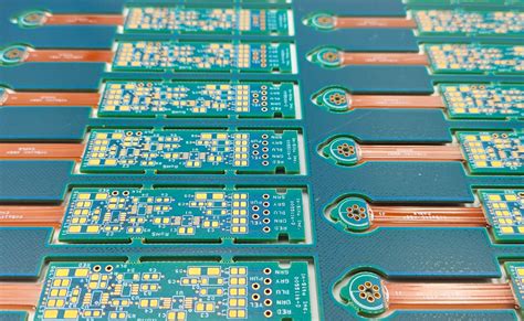 Каковы преимущества и области применения жестко гибких печатных плат