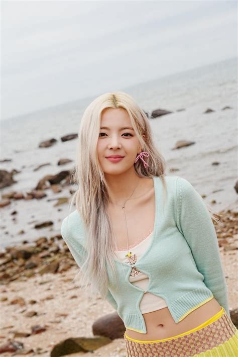 Itzy リア チャールズニュースとユーモア