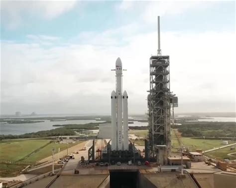 地球最強！當今第一重型火箭亮相：威猛 每日頭條
