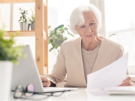 Пенсія по втраті годувальника хто і як може оформити пенсію з втрати годувальника «ФАКТИ