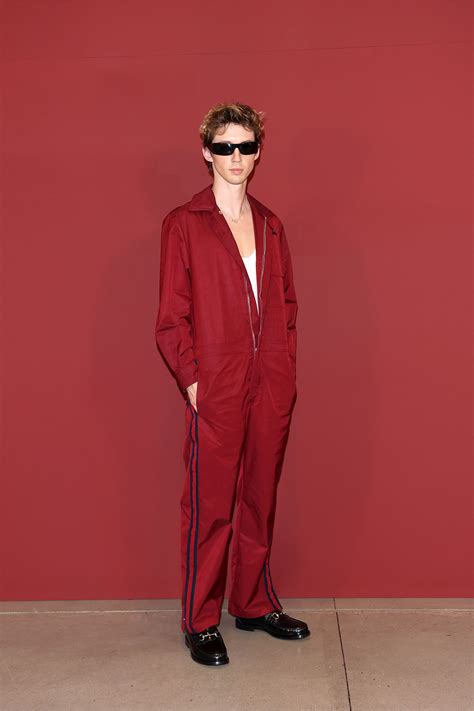 19 Of Troye Sivans Best Fashion Moments Gq Australia