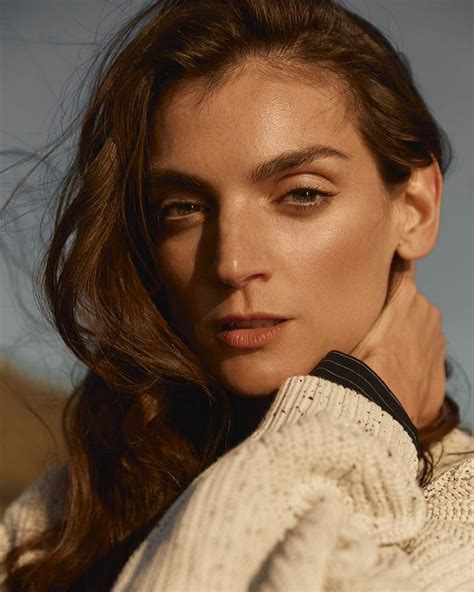 Alexa Corlett Metro Models