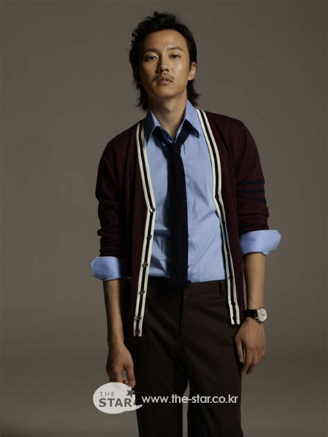 가을남자 김남길 입대 전 마지막 화보 수트 간지 Pickcon