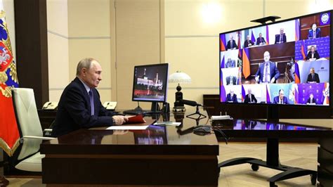 «Минимизировать ущерб Путин поручил подготовиться к весенним и летним ЧС смотреть видео