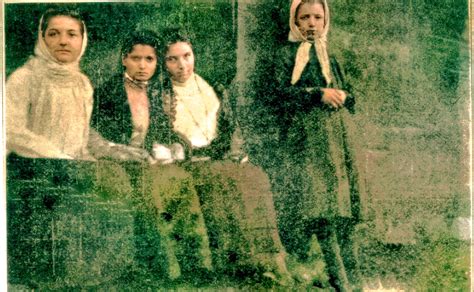 ჩხოროწყუ Chkhorotsku 1905 წელი მუხური ან თაია არავინ იცის როგორ წარიმართა ამ გოგონების ბედი