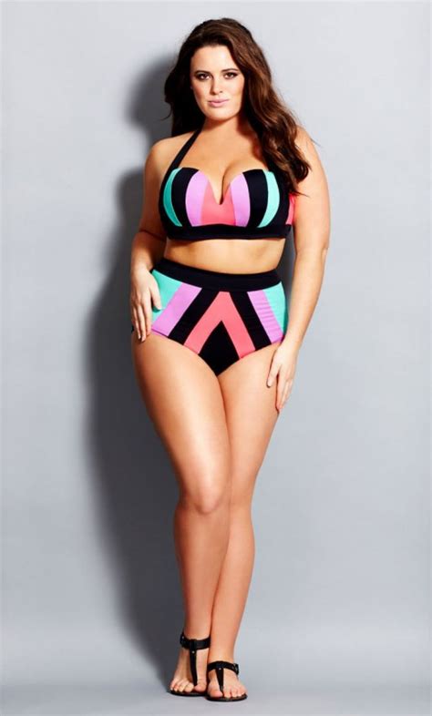 Plus Size Bathing Suit 5 Best Outfits