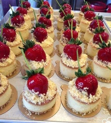 Pin By Charlie Urzo On Desserts Mini Desserts Desserts Mini Cheesecakes