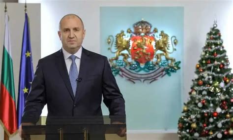 Радев: 2023 година беше разломна и разпъната между съзиданието и ...