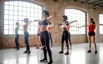 How To Identify Relationship Red Flags Green Flags Rachel Dorneanu