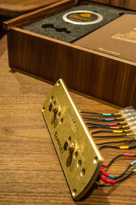 High End 2014/he14_074