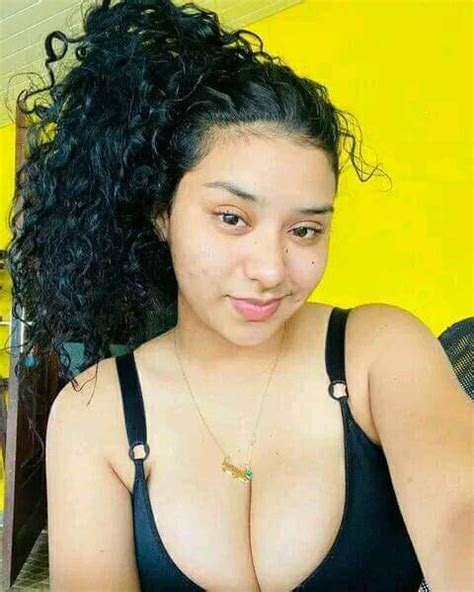 Hima දුප්පත් අපිට හොඳ යාලුවෙක් හම්බෙන්නෙ හරිම කලාතුරකින් මට යාලුවන් කවුරුත් නෑ ඔයාට පුලුවන්ද