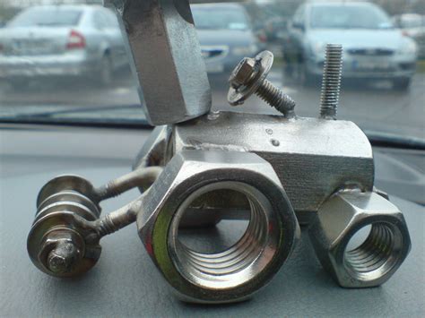 20 Simple Metal Art Ideas