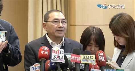 影陳佩琪爆柯文哲拒接「xxx」電話！侯友宜認了要溝通「這些事」