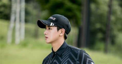 긴 여름에 짧은 가을 와이드앵글 Fw 간절기 반팔 티셔츠 출시