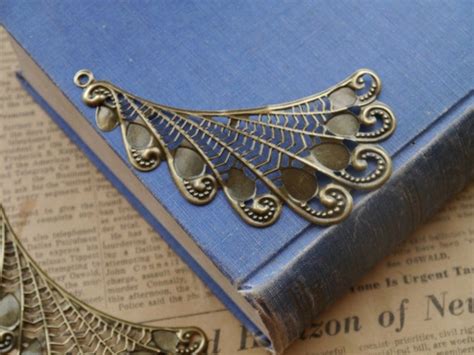 4 Pcs LARGE Scroll Peacock Feather Bronze Filigree Setting