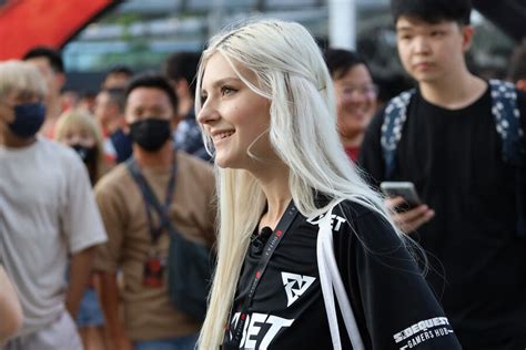 Россиянка стала самой популярной порноактрисой в мире Газета Ru Новости