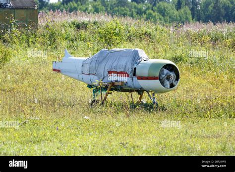 Without Wings Hi Res Stock Photography And Images Alamy