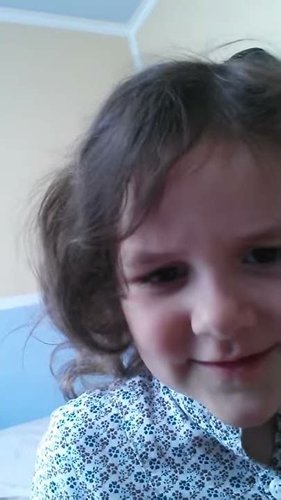 Девочка рассказывает про брата Youtube