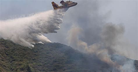 그리스서 산불 진화하던 소방비행기 추락해 2명 사망