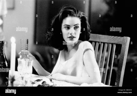 Dream Lover Madchen Amick Gramercy Pictures Courtesy Everett Collection Stock Photo Alamy