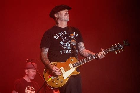 Social Distortions Mike Ness Gives Cancer Update