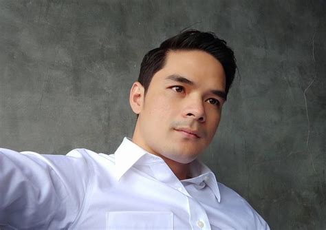 Portrait Of Ftv Actor Frans Nickolas Admits To Formerly Being Addicted To Adult Films And