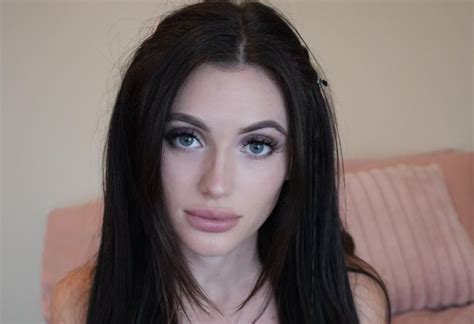 Alexia Grace Bio Age Height Wiki 😍 Models Biography