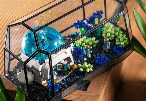 How To Make Your Own Lego® Terrarium Official Lego® Shop Au