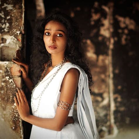 সানাম খান