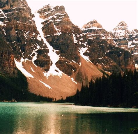 Pin By Rlee Jones On Canadian And Alaskan Beauties Scenery Banff