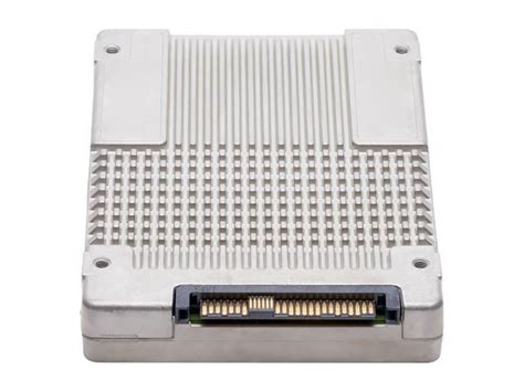 Intel - SSDPE2KX010T801 - Intel DC P4510 1 TB Solid State Drive - 2.5 ...