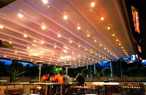 스카이어닝 접이식 어닝 아웃도어 어닝 오즈텍 스카이어닝 서울경기 스카이어닝 스카이시스템