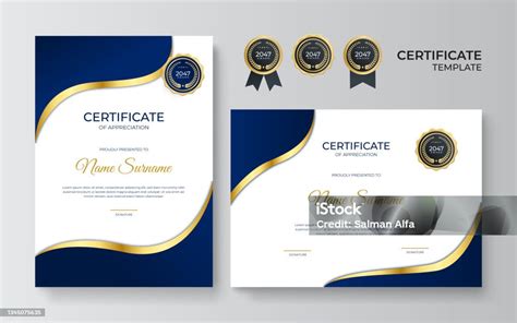 골드 배지와 테두리와 업적 템플릿의 파란색과 금 인증서 황금 장식 요소가있는 인증서 템플릿 디자인 졸업장 졸업 상 벡터 일러스트레이션 0명에 대한 스톡 벡터 아트 및 기타