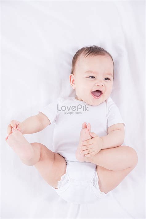 Cute Baby Wallpaper Hd Images Free Infoupdate Org