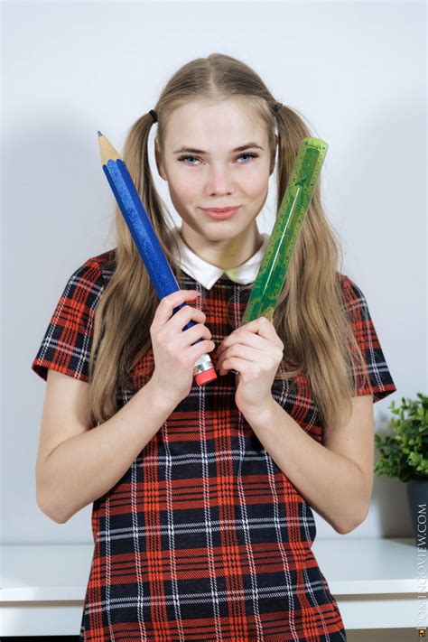 Luise Wixx In Domingo View Set Blonde Luise Wixx Naked Sexy Schoolgirl Luise Wixx